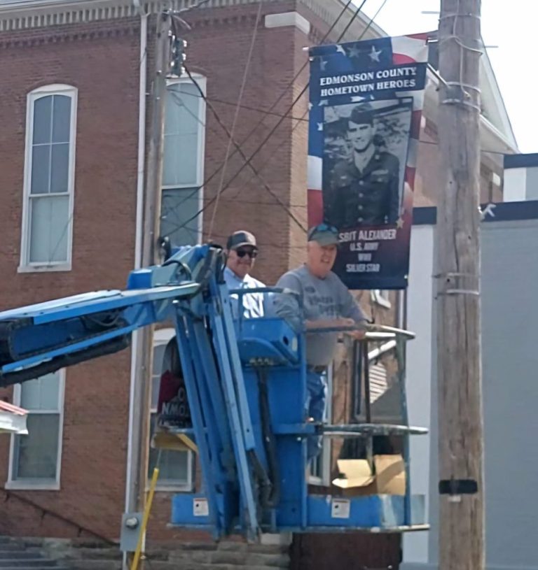 Banners going up in town – Jobe for Kentucky